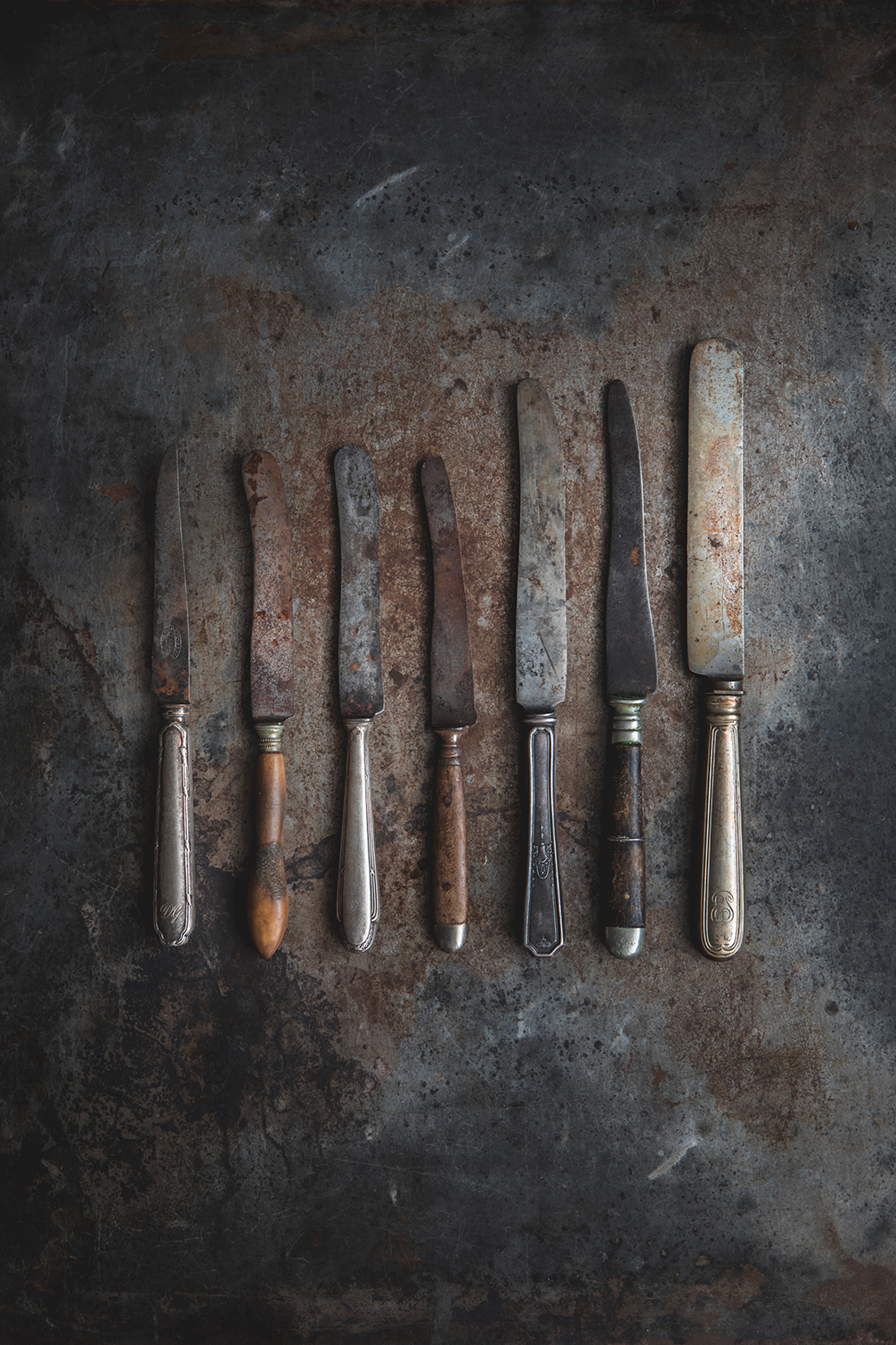 rusty knives - Picture That Food